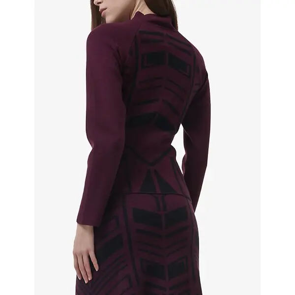 LEEM Geometric Slim-fit Knitted Top