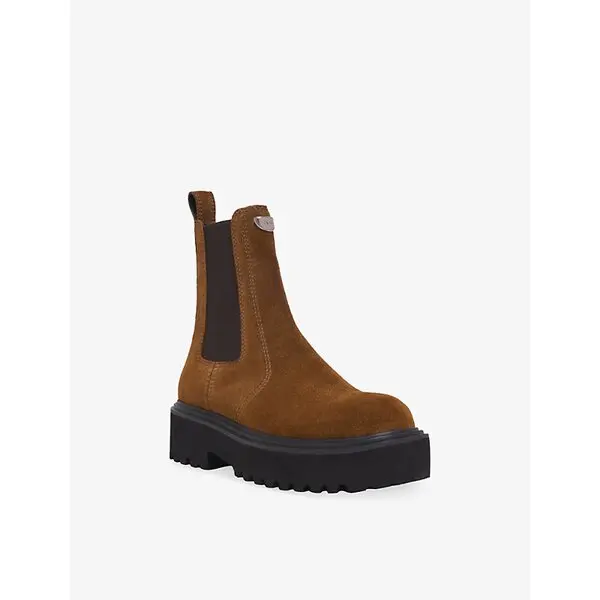 Maje Suede Chelsea Boots With Plaque Detail - Tabacco