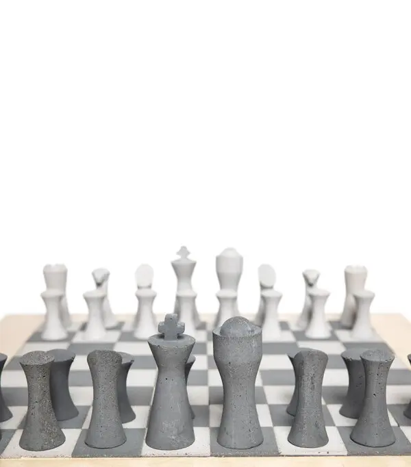 PURLING X Daniel Caesar Spergy Chess Set