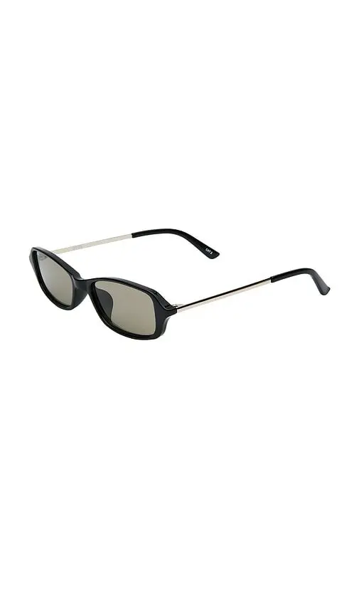 OTRA Caysee Sunglasses - Black