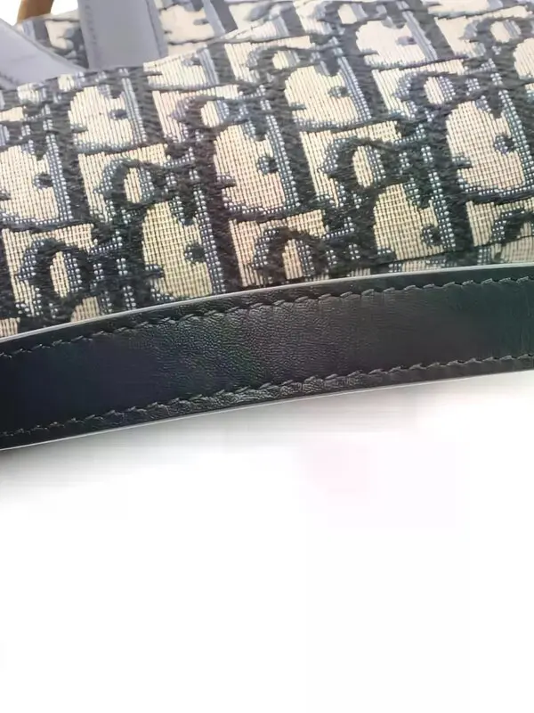 Dior Oblique Jacquard Tote Bag - Neutrals