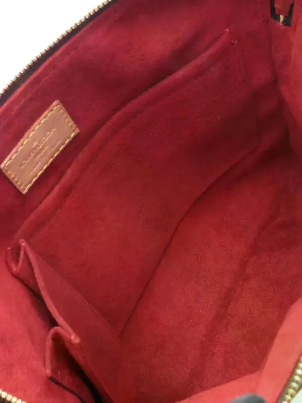 LOUIS VUITTON 2004 Monogram Coussin Gm Shoulder Bag
