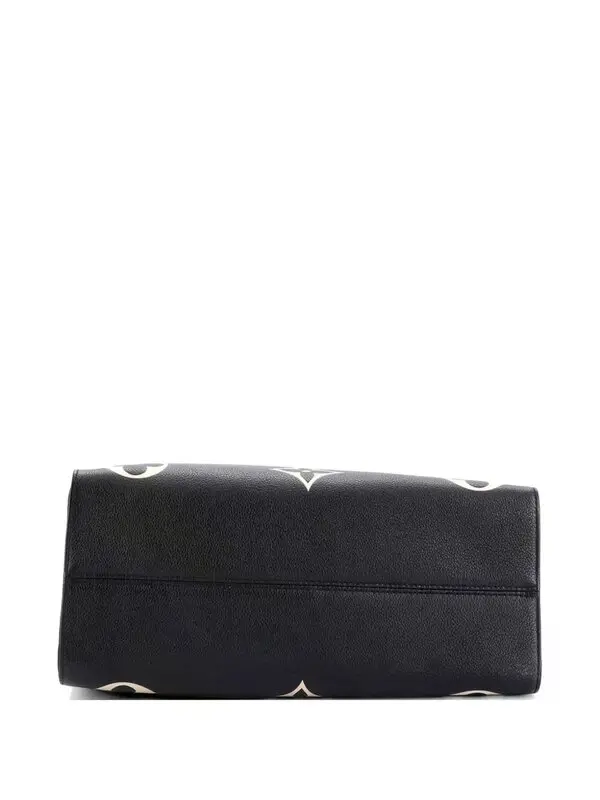 LOUIS VUITTON Monogram Empreinte Giant Mm Onthego Tote Bag