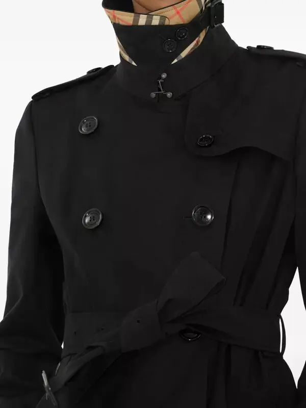 Burberry The Short Chelsea Heritage Trench Coat