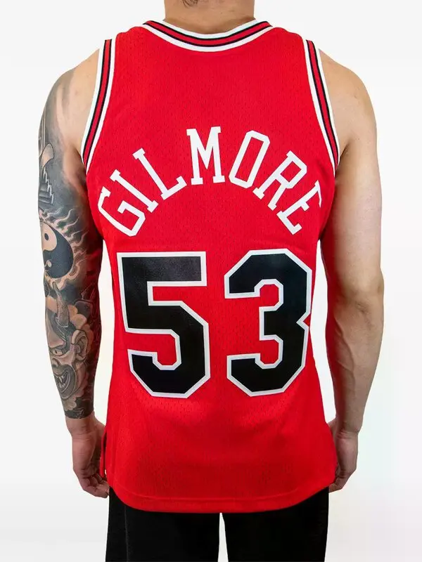 Mitchell & Ness Chicago Bulls 1977 Artis Gilmore Jersey
