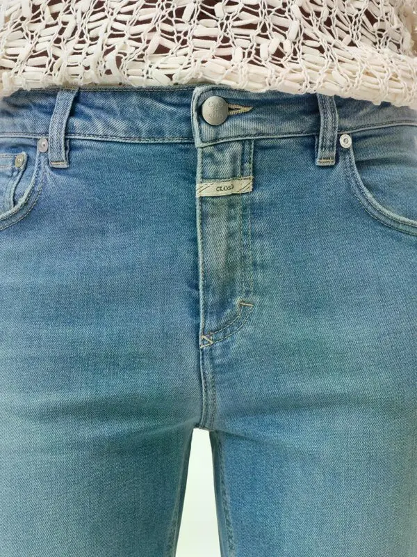 Closed Jovanna Jeans