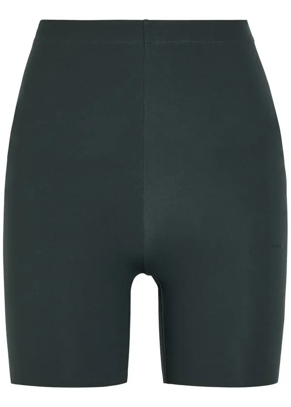SPENCE Base Form Shorts - Black