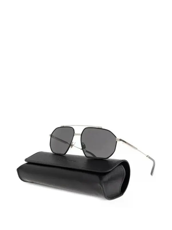 Dolce & Gabbana Classic Sunglasses