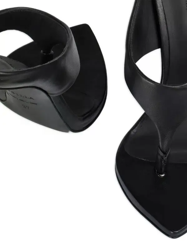 LE SILLA Gisele Leather Thong Sandals
