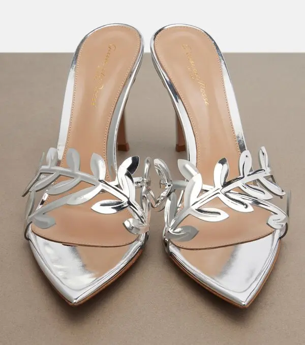 GIANVITO ROSSI Flavia Metallic Leather Mules - Silver