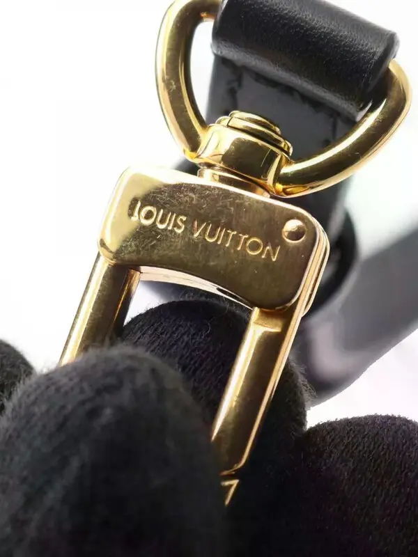 LOUIS VUITTON Monogram Neonoe Mm Bucket Bag - Brown