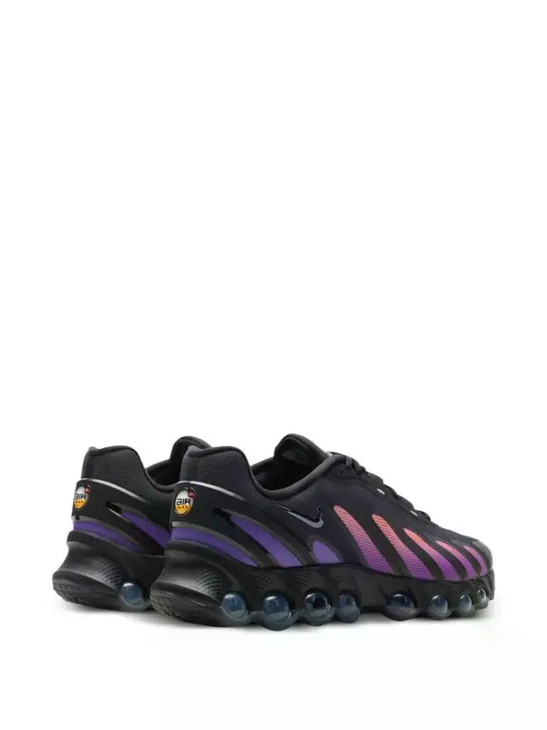 Nike Max Sneakers - Black
