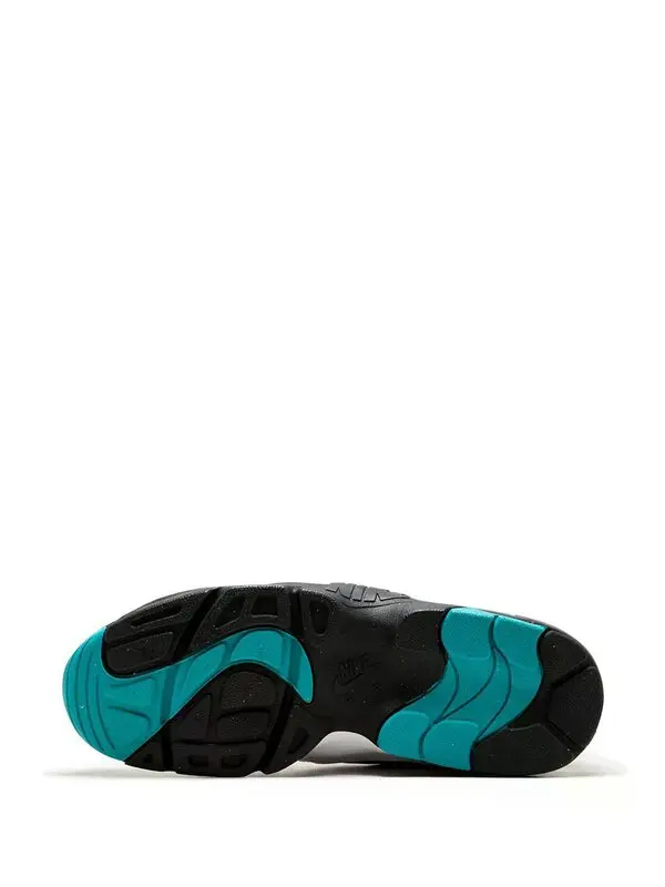 Nike Diamond Turf Sneakers