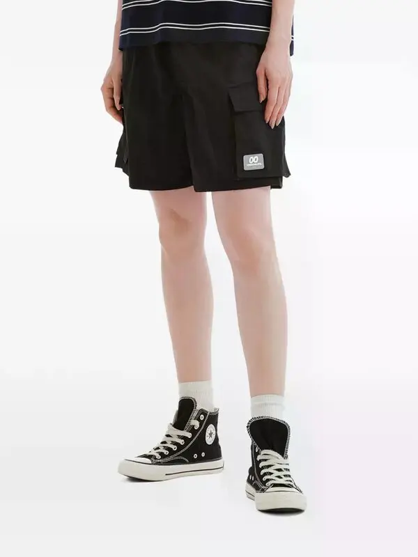 CHOCOOLATE Cargo Shorts With Logo Patch - Black