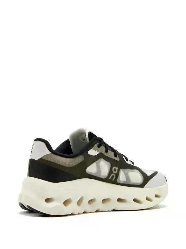 On Cloudtilt Remix Cutout Platform Sneakers - Green