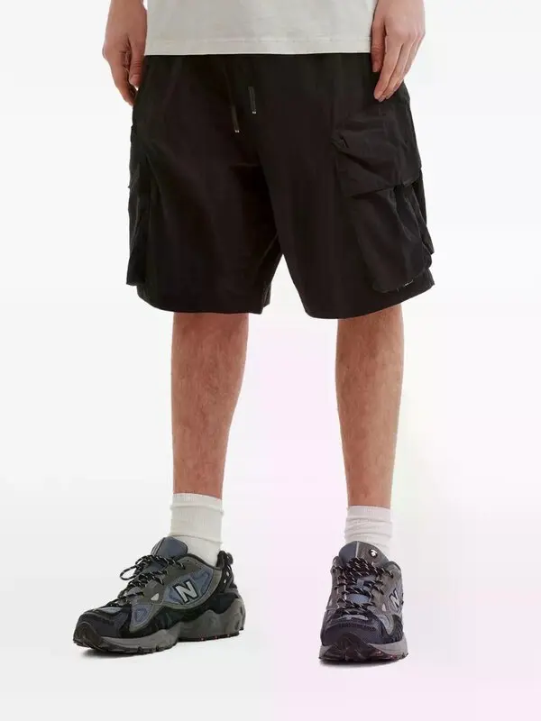 Izzue Cargo Shorts - Black