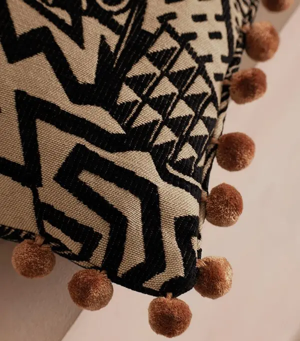 SOHO HOME Jacquard Daxton Cushion