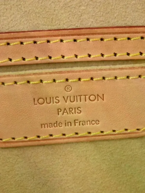 LOUIS VUITTON Monogram Retiro Pm Satchel - Brown