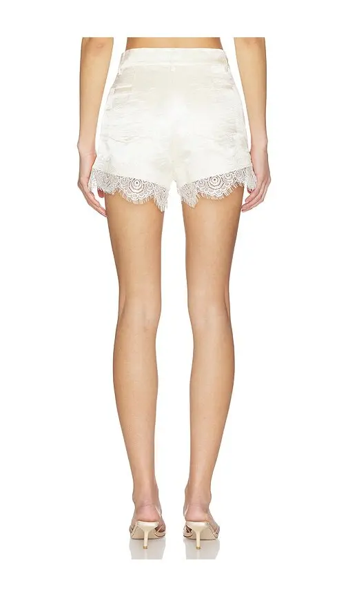 NONCHALANT LABEL Corinna Short