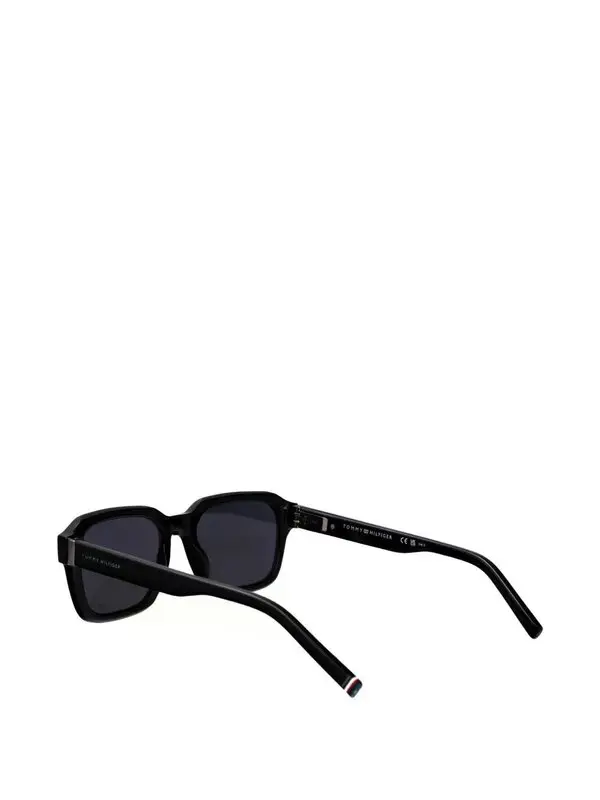Tommy Hilfiger Rectangle Frame Sunglasses
