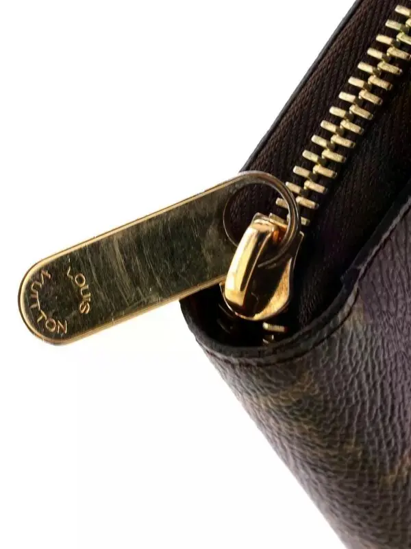 LOUIS VUITTON Zippy Wallet Monogram Canvas Small Wallets