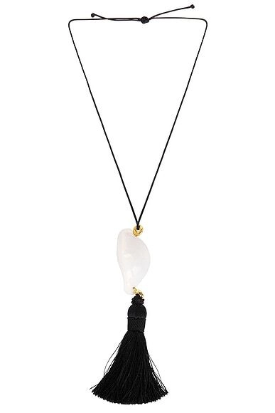 Timeless Pearly Conch Necklace - Multi