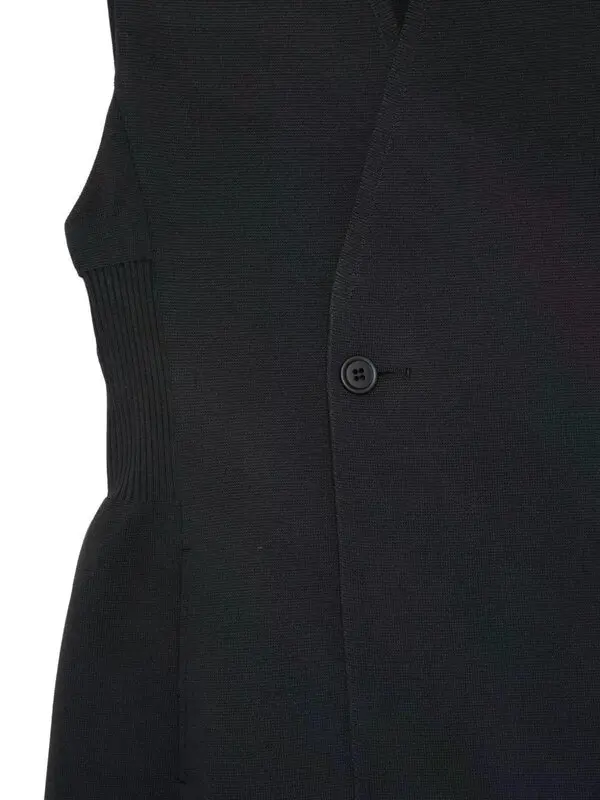 CFCL Buttoned Sleeveless Long Vest