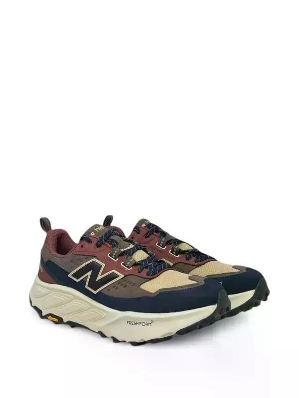 NEW BALANCE Hierro Trek Sneakers