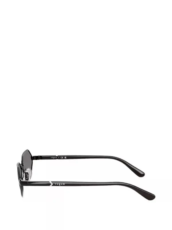 VOGUE EYEWEAR Octagon Frame Sunglasses - Black