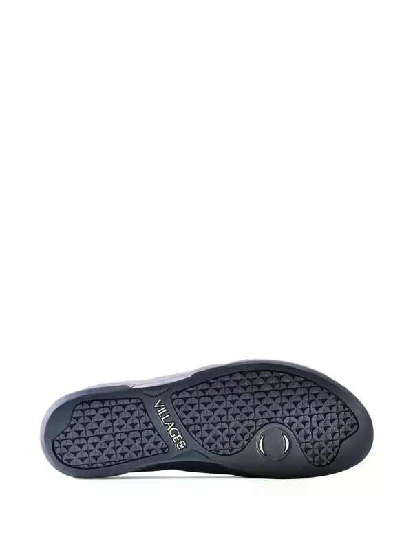 VILLAGE PM Lace-up Sneakers