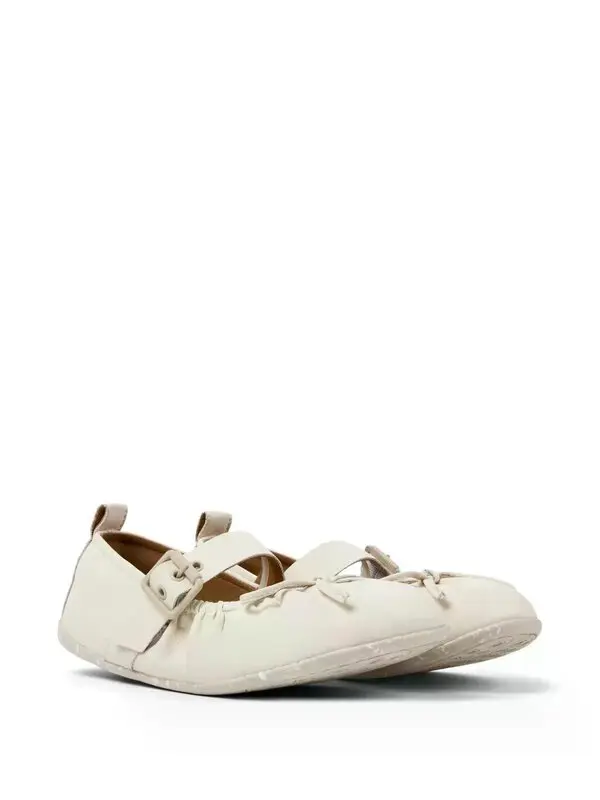 Camper Wabi Buckled Ballerinas With Bow Detailing - White