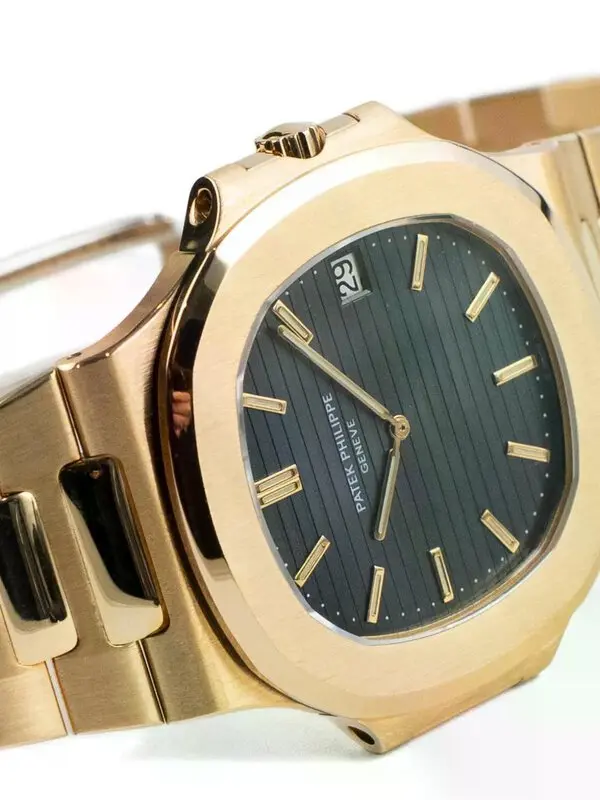 Patek Philippe Nautilus 3700/11j 40mm Watch