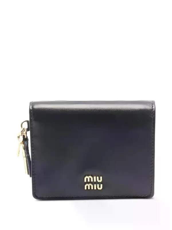 Miu Miu 2020s Bi-fold Wallet