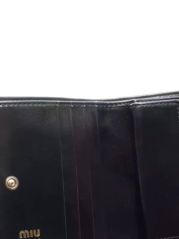 Miu Miu 2020s Bi-fold Wallet