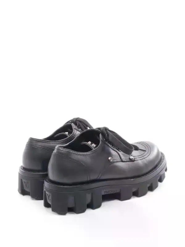 LOUIS VUITTON Leather Derby Shoes - Black