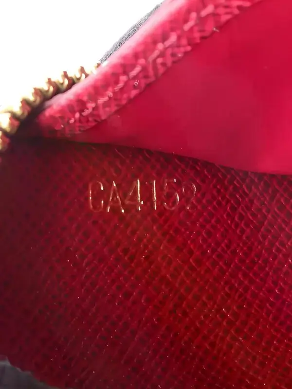 LOUIS VUITTON 2019 Monogram-pattern Zip-up Wallet - Brown
