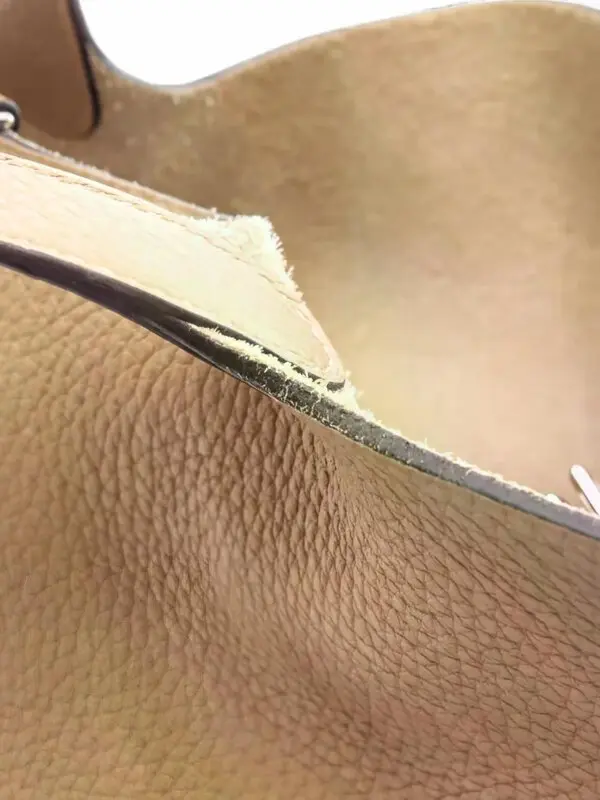 Hermès Leather Tote Bag - Neutrals