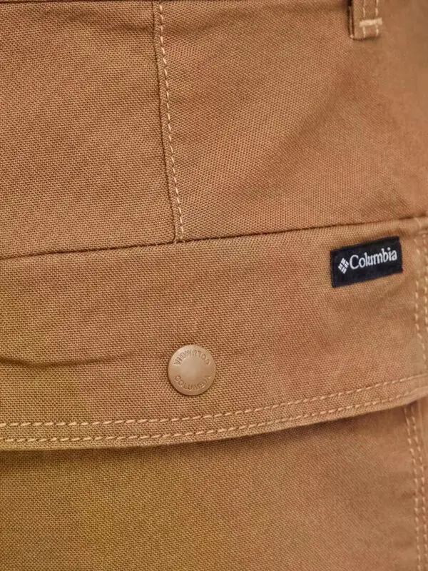 Columbia Back-pocket Shorts