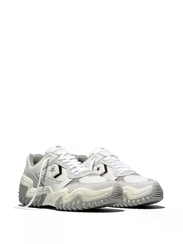 CONVERSE Logo Patch Tread Sneakers