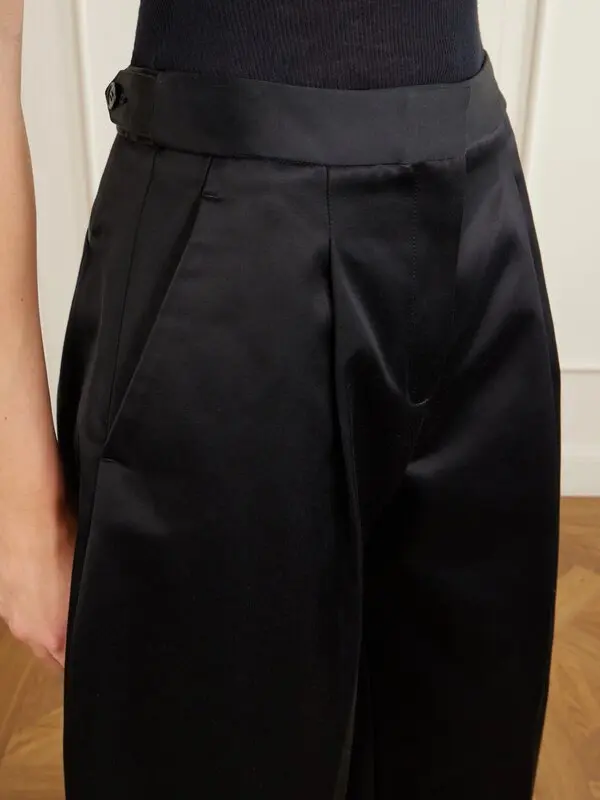 Alaïa Pleated Cotton-blend Tapered Pants
