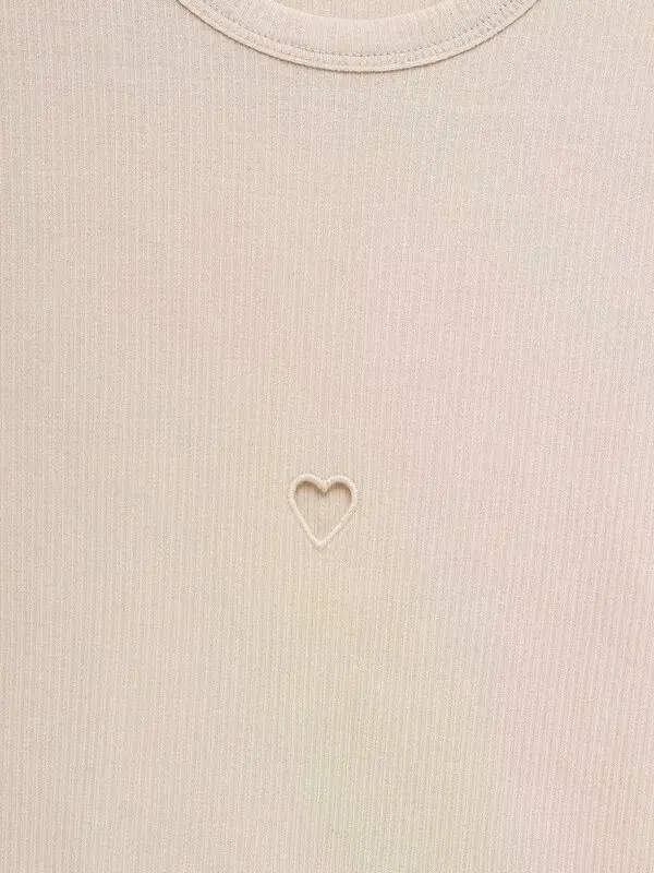 BASERANGE Ribbed Heart Detail T-shirt