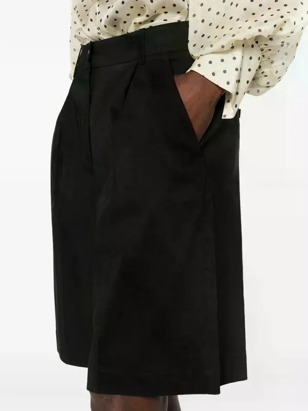 Pinko Bermuda Shorts With Pressed Pleats And Buttoned Pockets