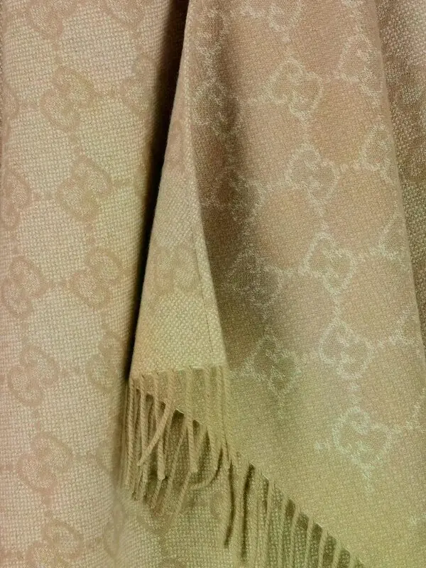 Gucci Logo Fringed Poncho - Neutrals