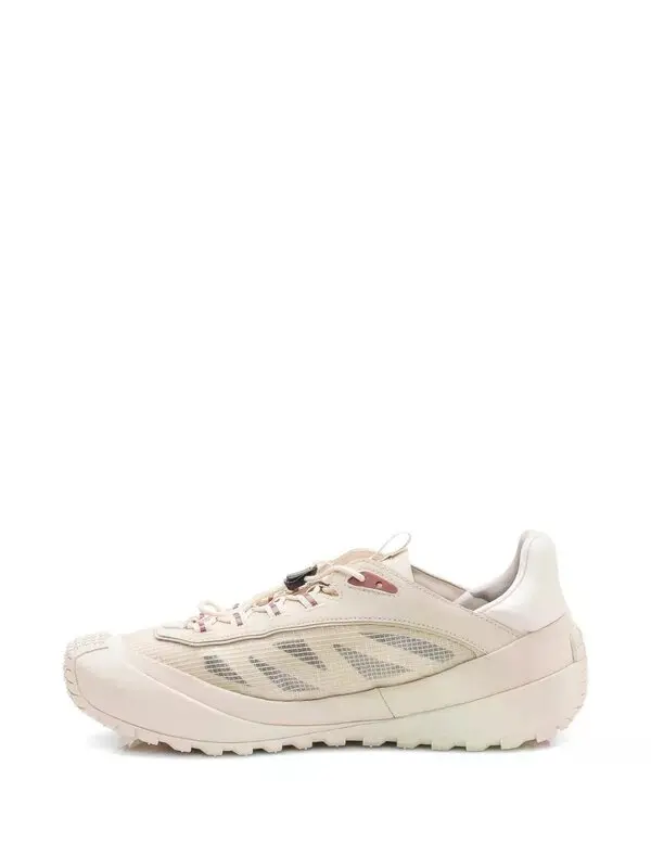 Moncler Trailgrip Lp Low Top Sneakers - Neutrals