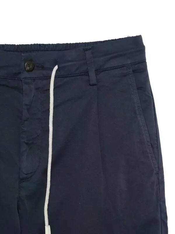 Eleventy Drawstring Pleated-front Shorts - Blue