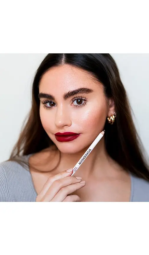 WONDERSKIN Brow Pomade In A Pencil - Brown