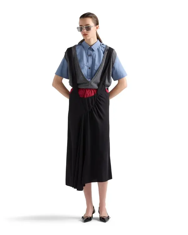 Prada Poplin Shorts With Flapped Patch Pockets - Ruby Red