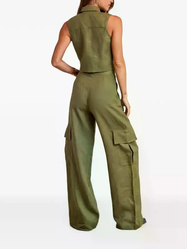 HEVRON Belted Pleated Cargo Pants