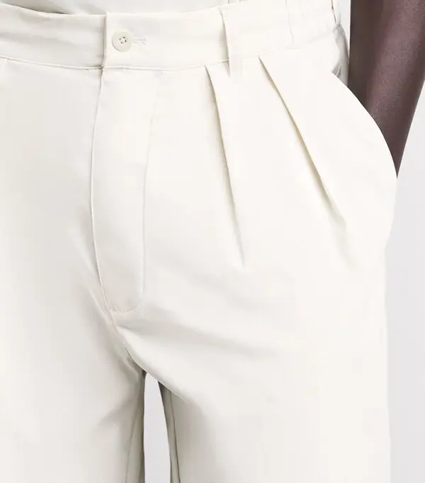 MANORS Water-repellent Greenskeeper Shorts