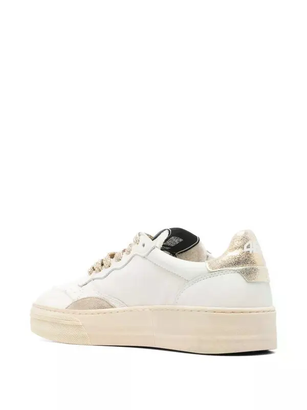 4B12 Hyper Sneakers